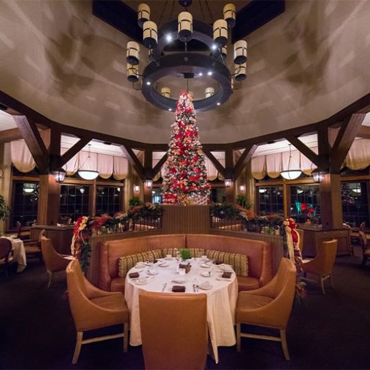 Christmas Dinner at Harrimans - Visit Middleburg Virginia